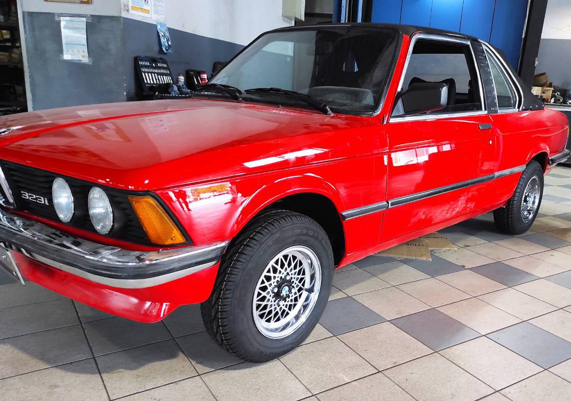 BMW 323i BAUR TC 1 – Classic Cars Collection