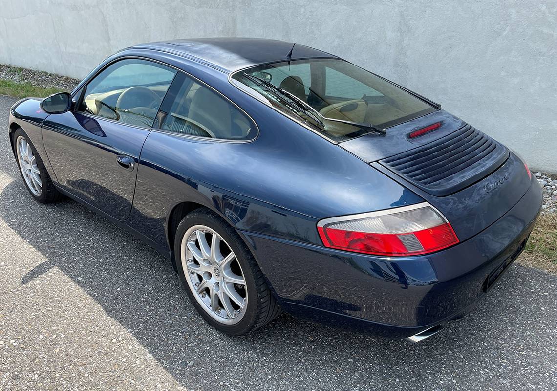 PORSCHE 911 CARRERA 996 – Classic Cars Collection