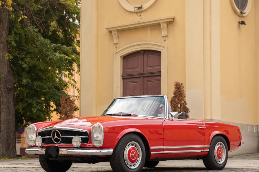 COLLECTION – Classic Cars Collection